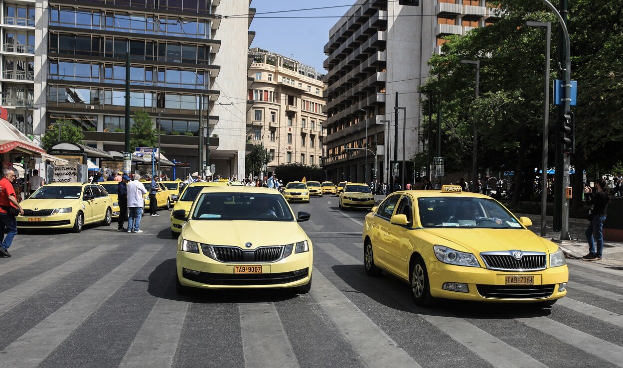 Zap Taxi Club: Τα πρώτα 50 ηλεκτρικά ταξί με leasing έως τον Ιανουάριο